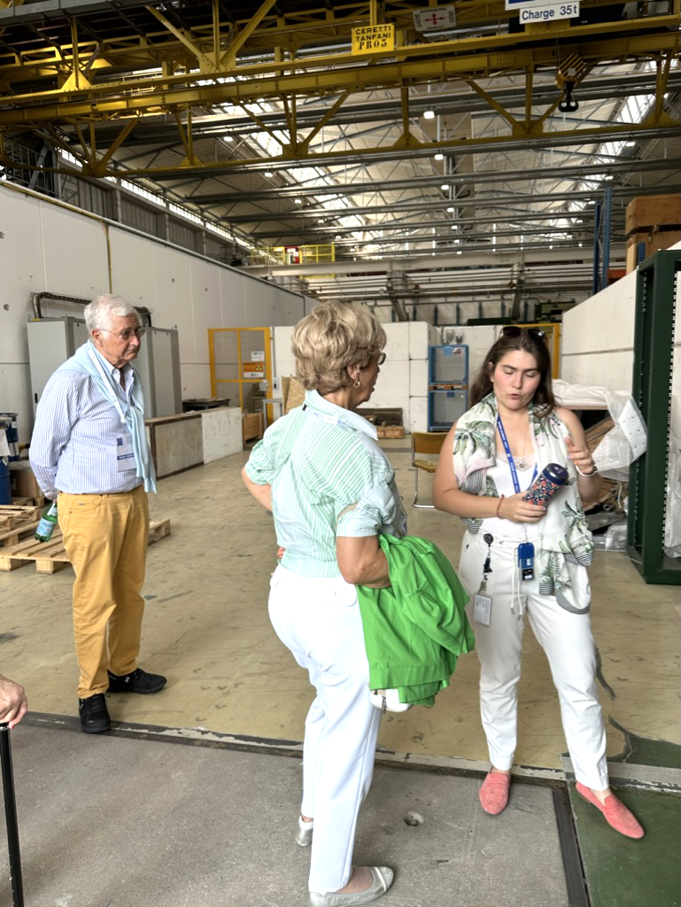 Besuch im CERN – Deutsch Internationaler Club in Genf